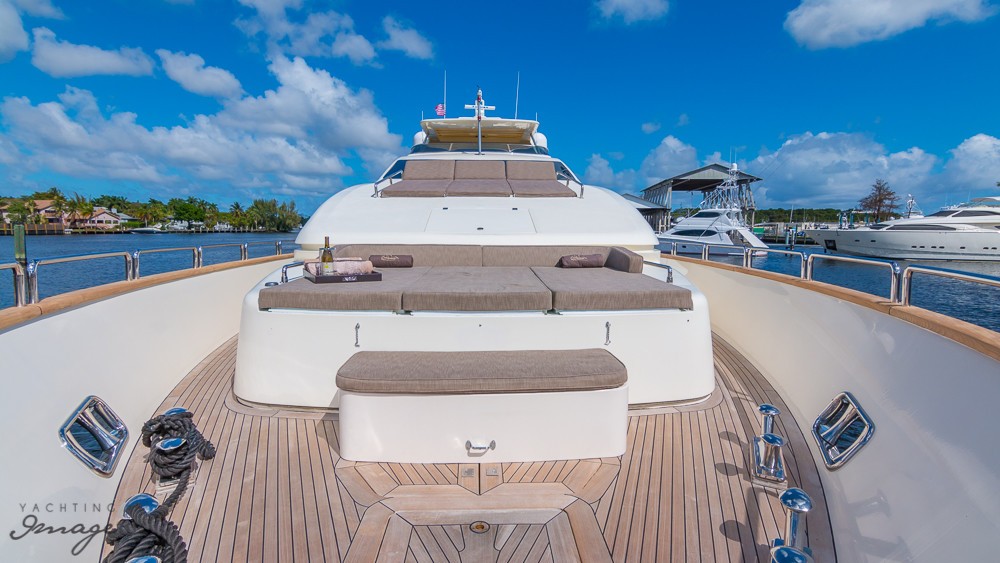 Yacht AZIMUT YCG 120', Azimut | CHARTERWORLD Luxury Superyacht Charters